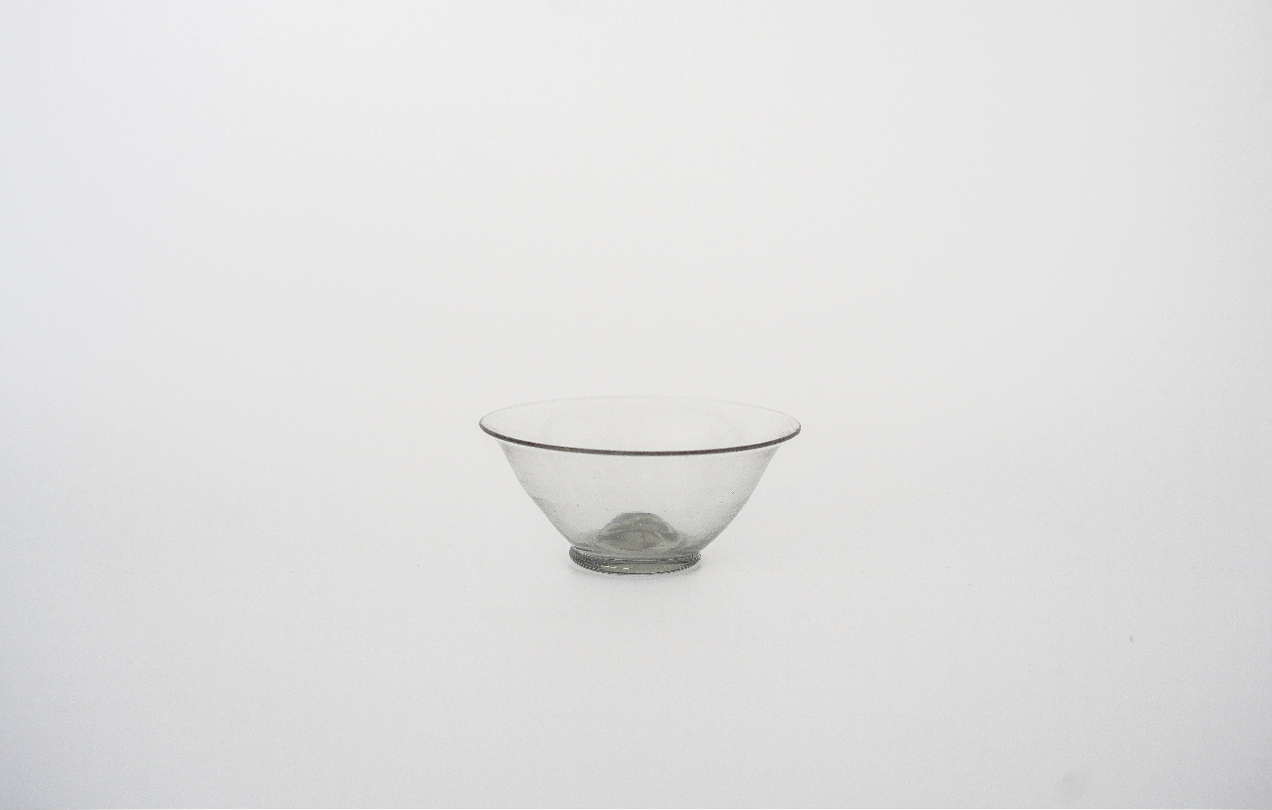 Kenichi Sasakawa - Curved Lip Shallow Sake Cup – Kurashi Japanese Crafts